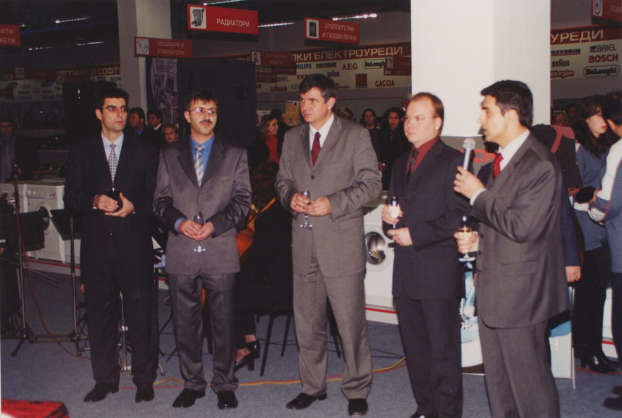 Как бизнесът на Technopolis и Praktiker стана милиарден